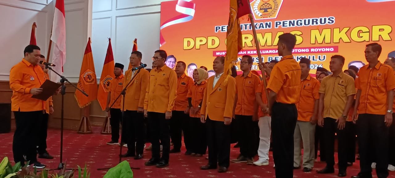 Ormas MKGR Bengkulu Resmi Dilantik, Sekjen Minta Aktif Berperan - Radar ...